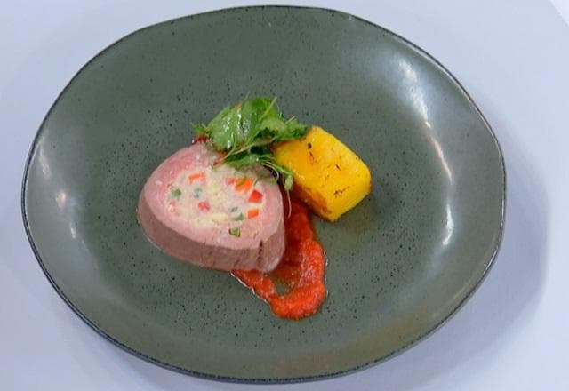 Saiba como fazer: Cima Ripiena com Mil Folhas de Mandioquinha - SBT TV ...