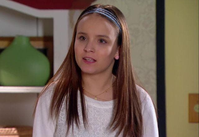 Nesta quarta-feira (03), Manu e Isa brigam mais uma vez e Rebeca tenta ...