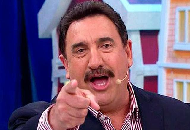 Elenco do Ratinho revela apelido do apresentador nos bastidores - SBT ...