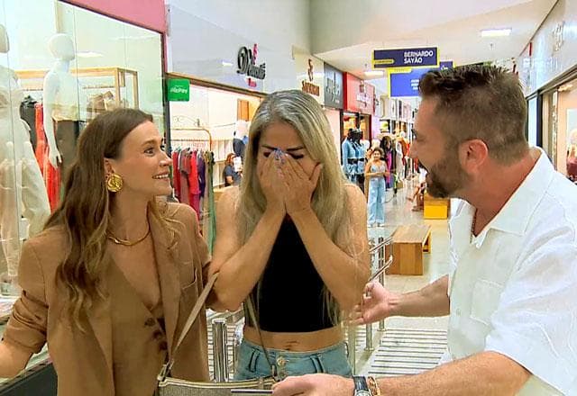 SBT TV | Esquadrão da Moda tem o desafio de ajudar uma das ...